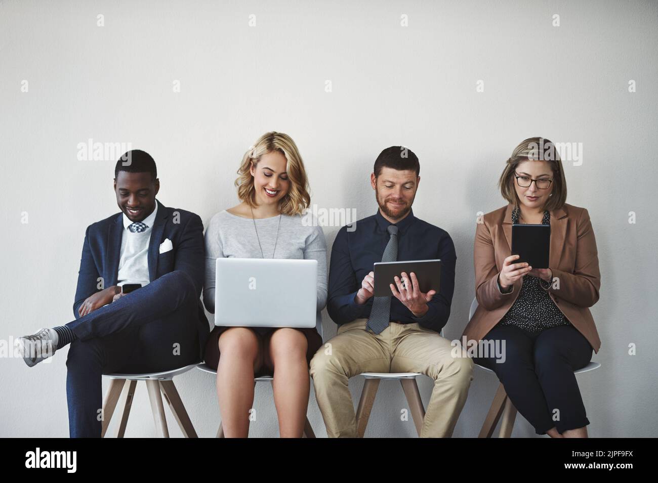 Waiting process hi-res stock photography and images - Alamy