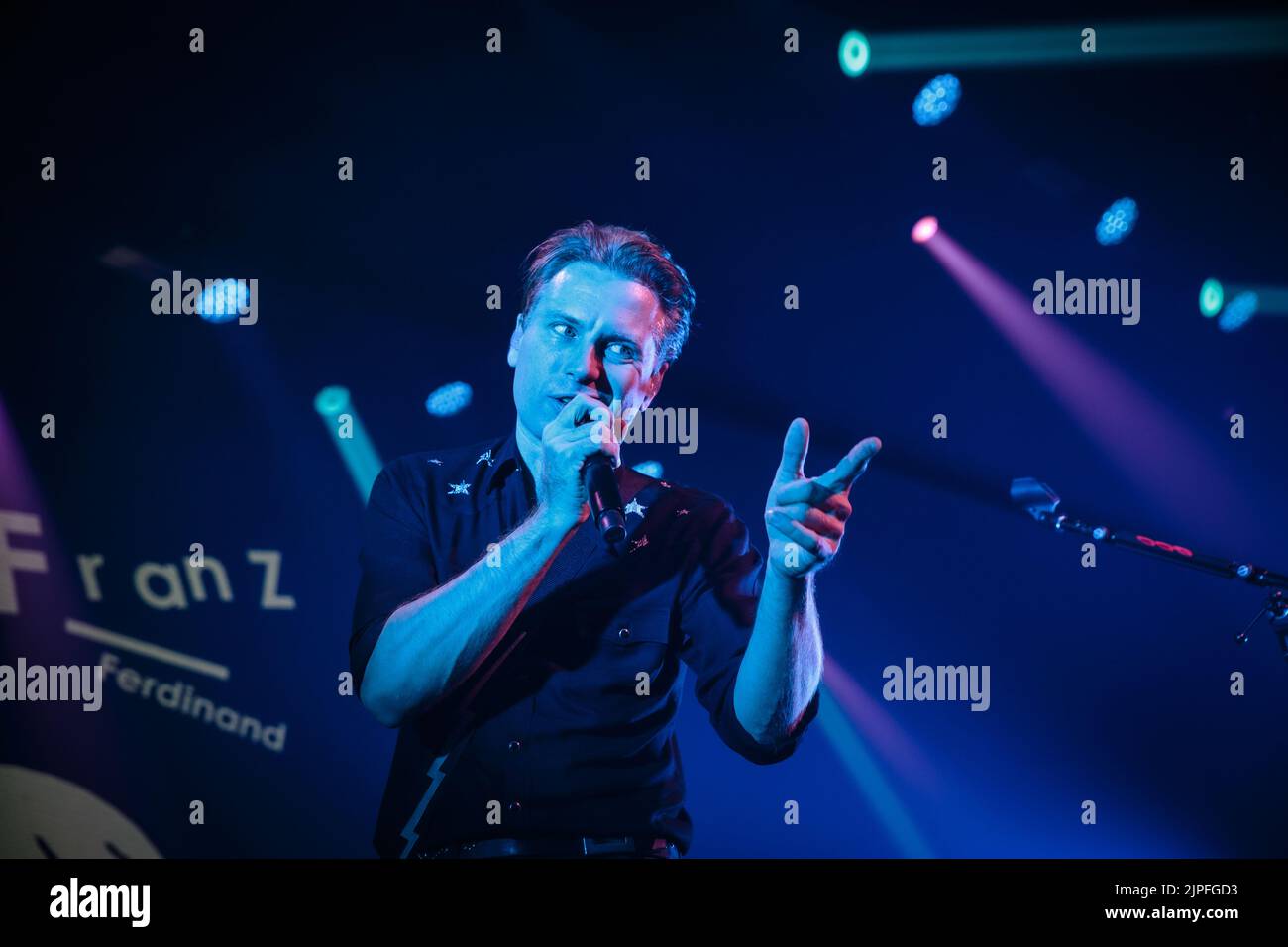 Toronto, Canada. 17th Aug, 2022. Lead singer Alex Kapranos of Scottish ...