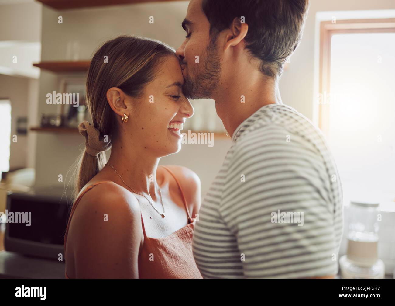 Woman together in the kitchen hi-res stock photography and images - Alamy
