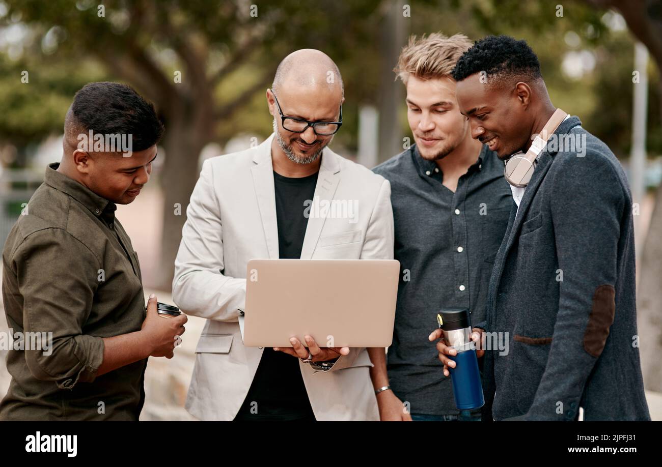 Group coaching outside hi-res stock photography and images - Alamy