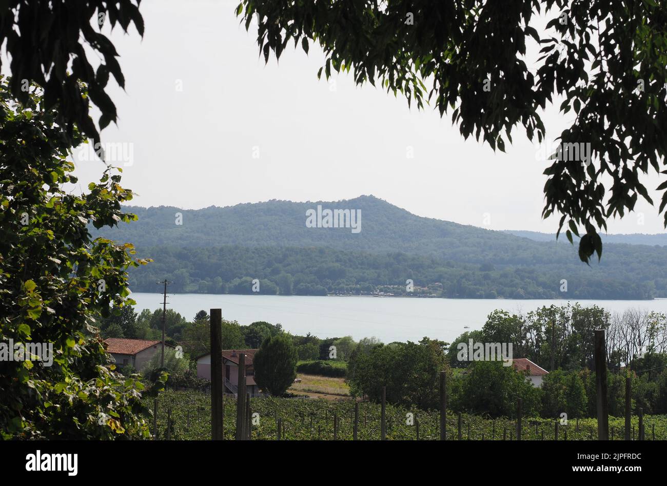 Lago di viverone hi-res stock photography and images - Alamy