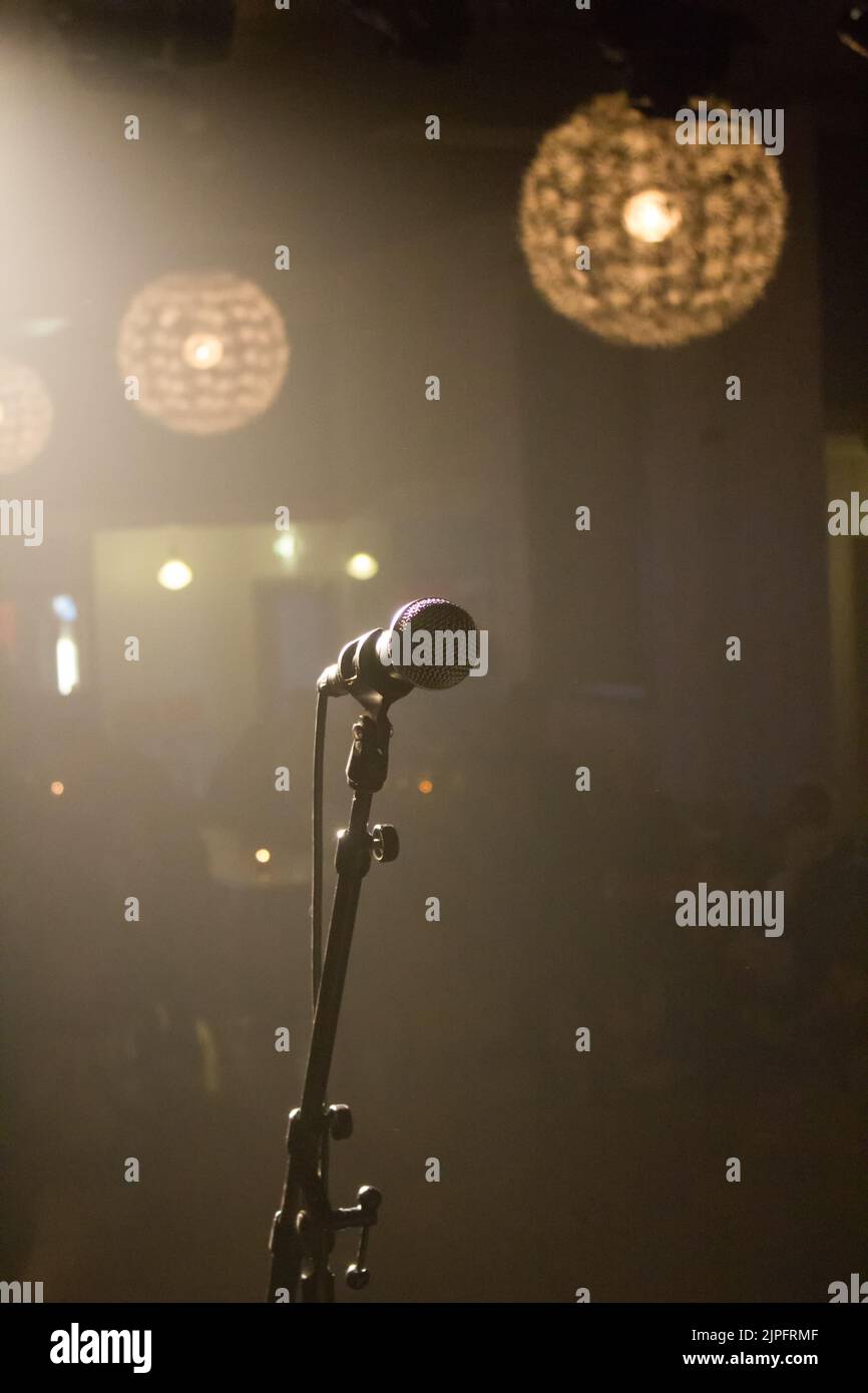 Stage shure artist microphone lights Stock Photo - Alamy
