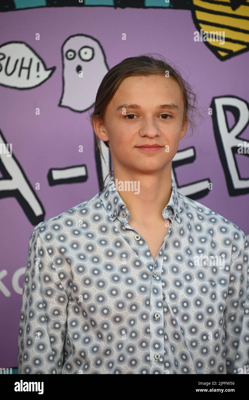 Cologne, Germany. 13th Aug, 2022. Actor Emil Janeba comes to the ...