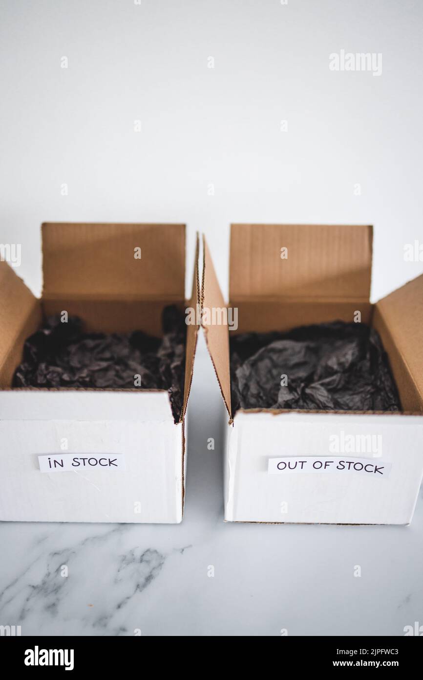 Parcel delivery delays hi-res stock photography and images - Alamy