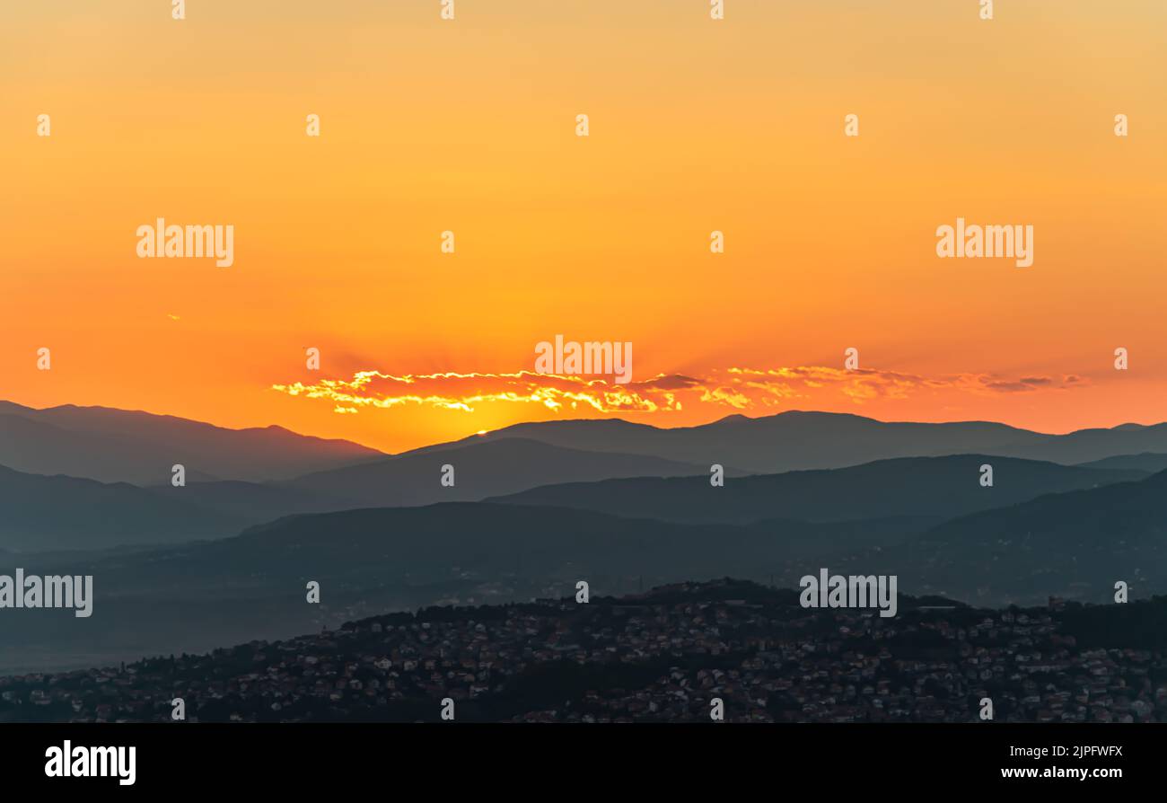 Sunset sky over Sarajevo Stock Photo - Alamy