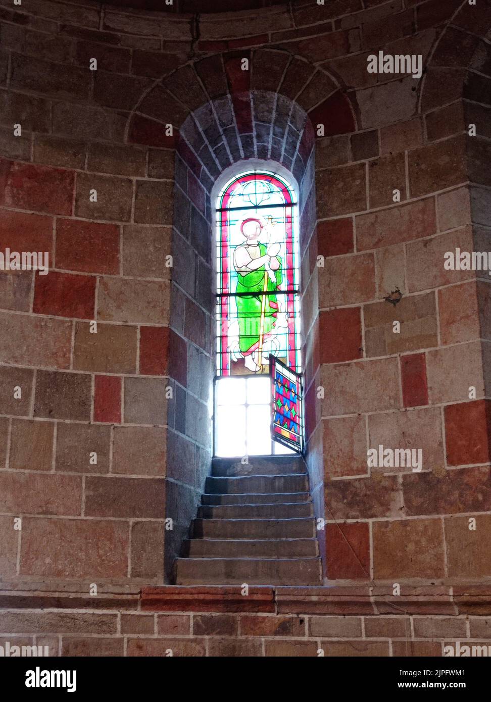 Église Saint Blaise à Vallon en Sully, L'Allier, France Stock Photo - Alamy
