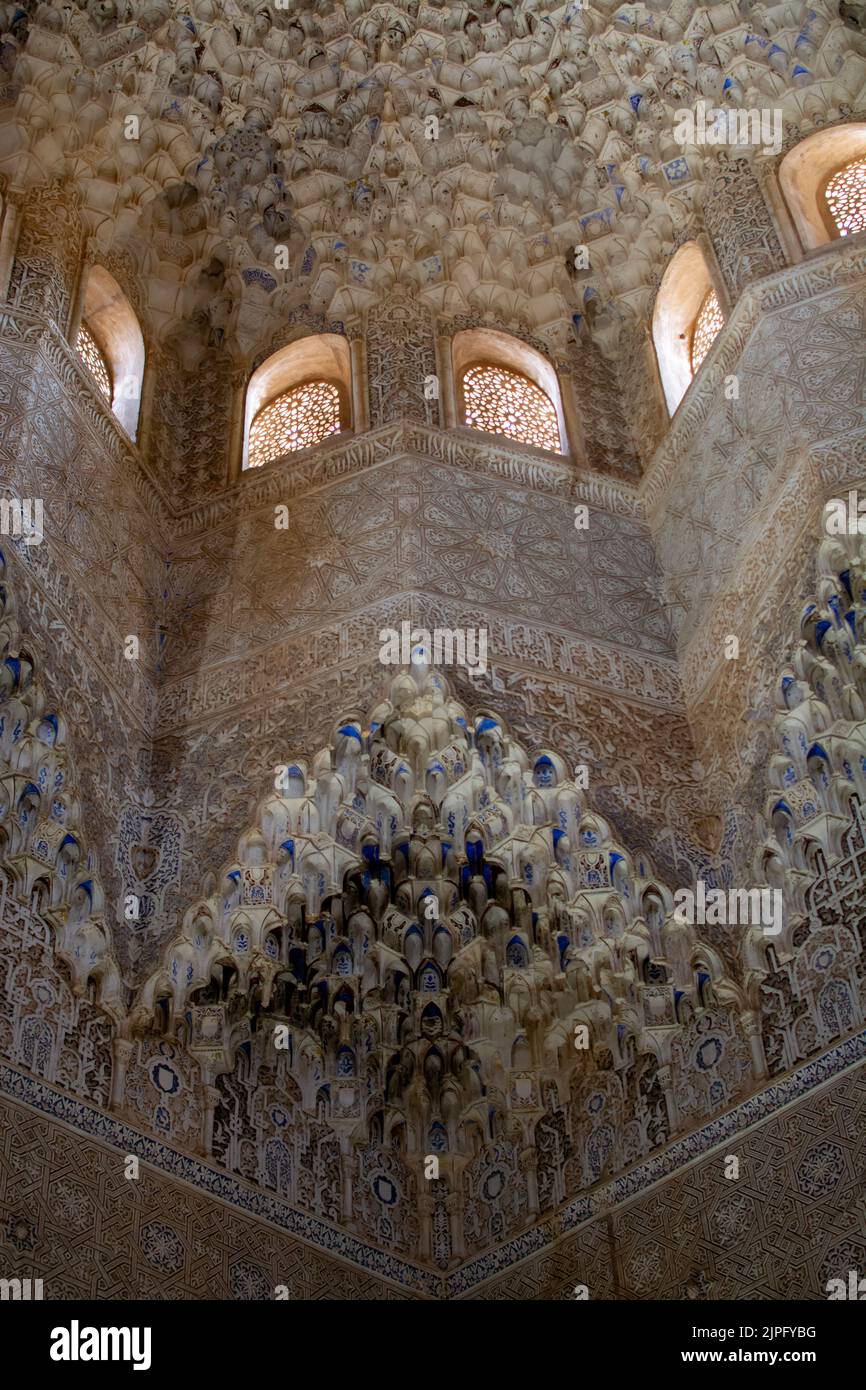 Ornamental ceiling and walls in Nasrid Palaces in the Alhambra palace ...