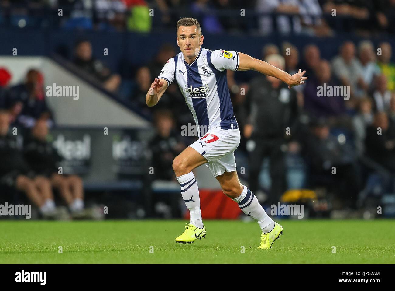 Jed Wallace #17 of West Bromwich Albion during the game Stock Photo - Alamy