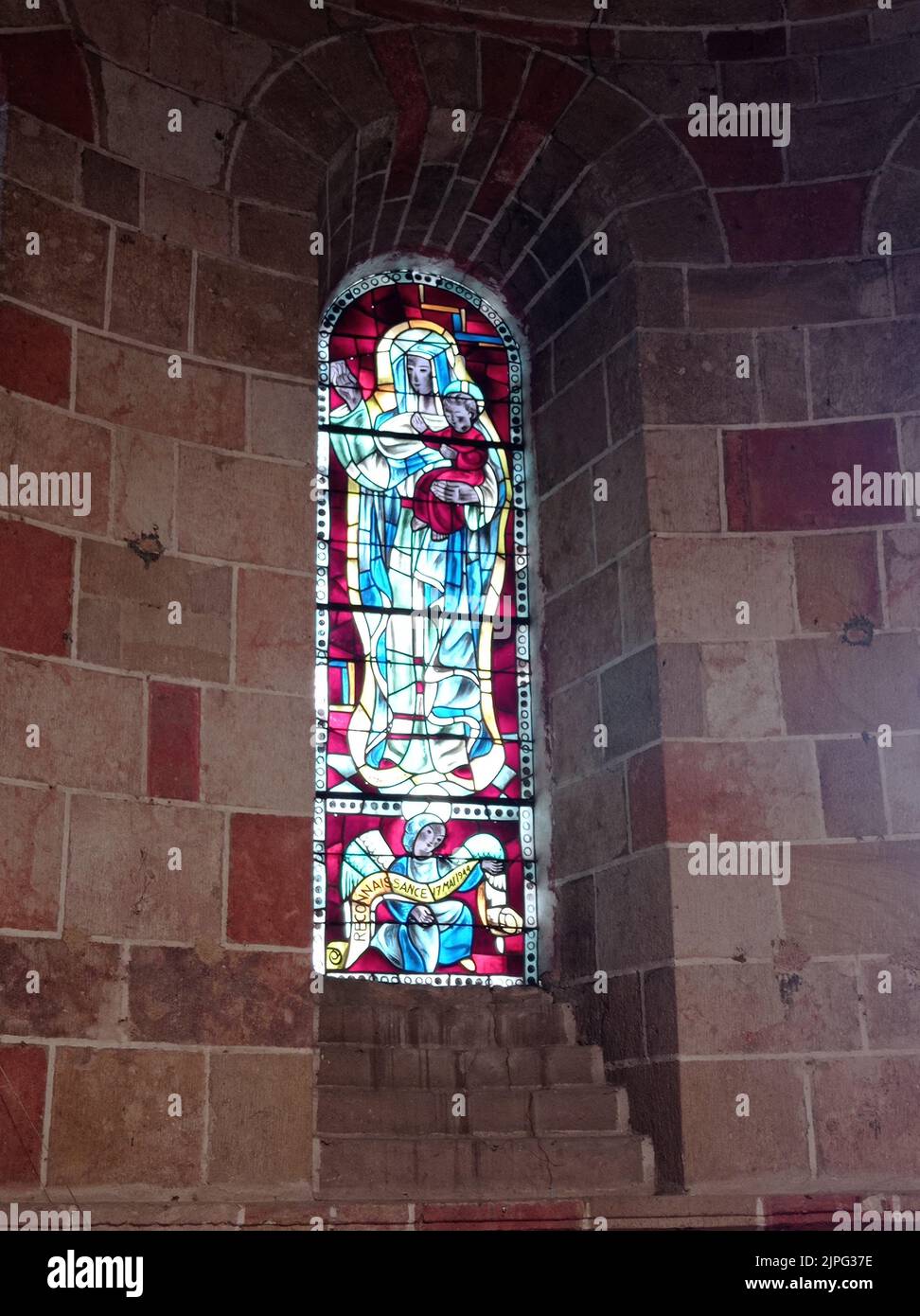 Église Saint Blaise à Vallon en Sully, L'Allier, France Stock Photo - Alamy