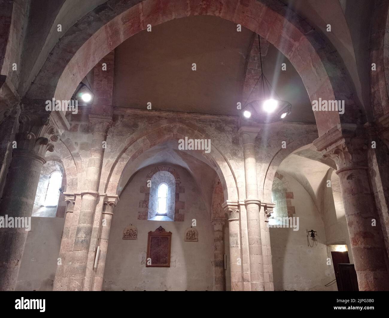 Église Saint Blaise à Vallon en Sully, L'Allier, France Stock Photo - Alamy