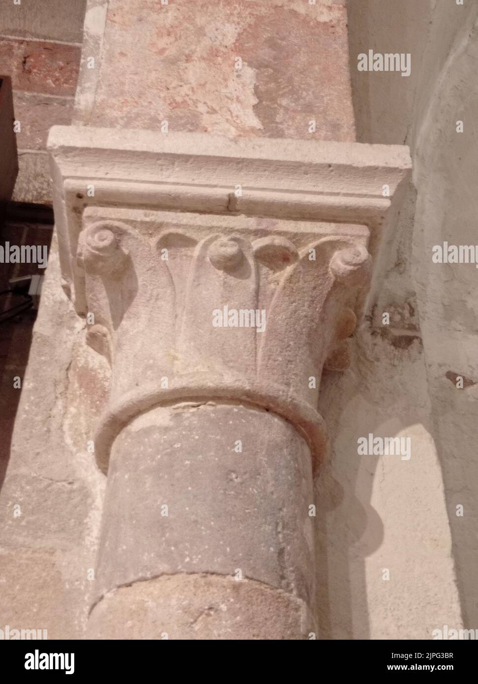 Église Saint Blaise à Vallon en Sully, L'Allier, France Stock Photo - Alamy