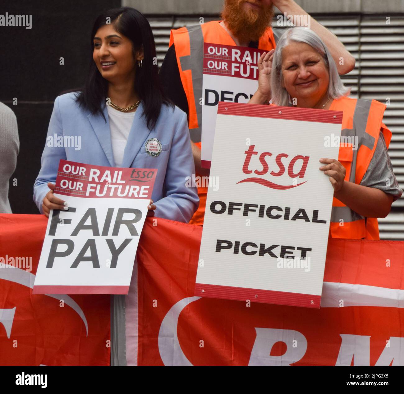 London, England, UK. 18th Aug, 2022. ZARAH SULTANA (left), Labour MP ...