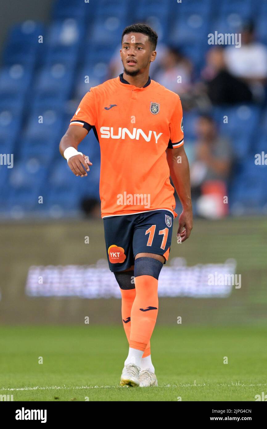 ISTANBUL - Mounir Chouiar of Istanbul Basaksehir during the Turkish ...