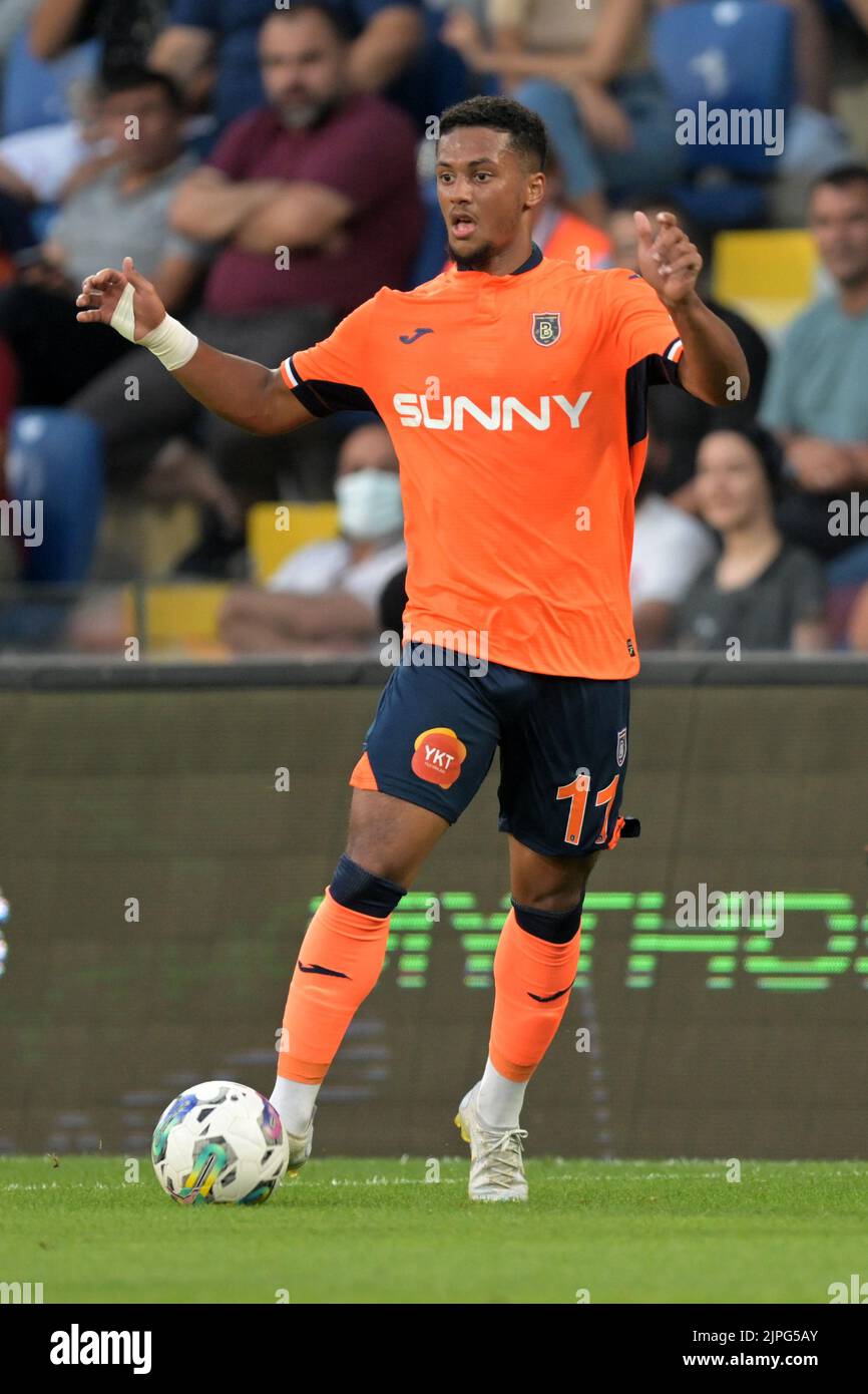 ISTANBUL - Mounir Chouiar of Istanbul Basaksehir during the Turkish ...