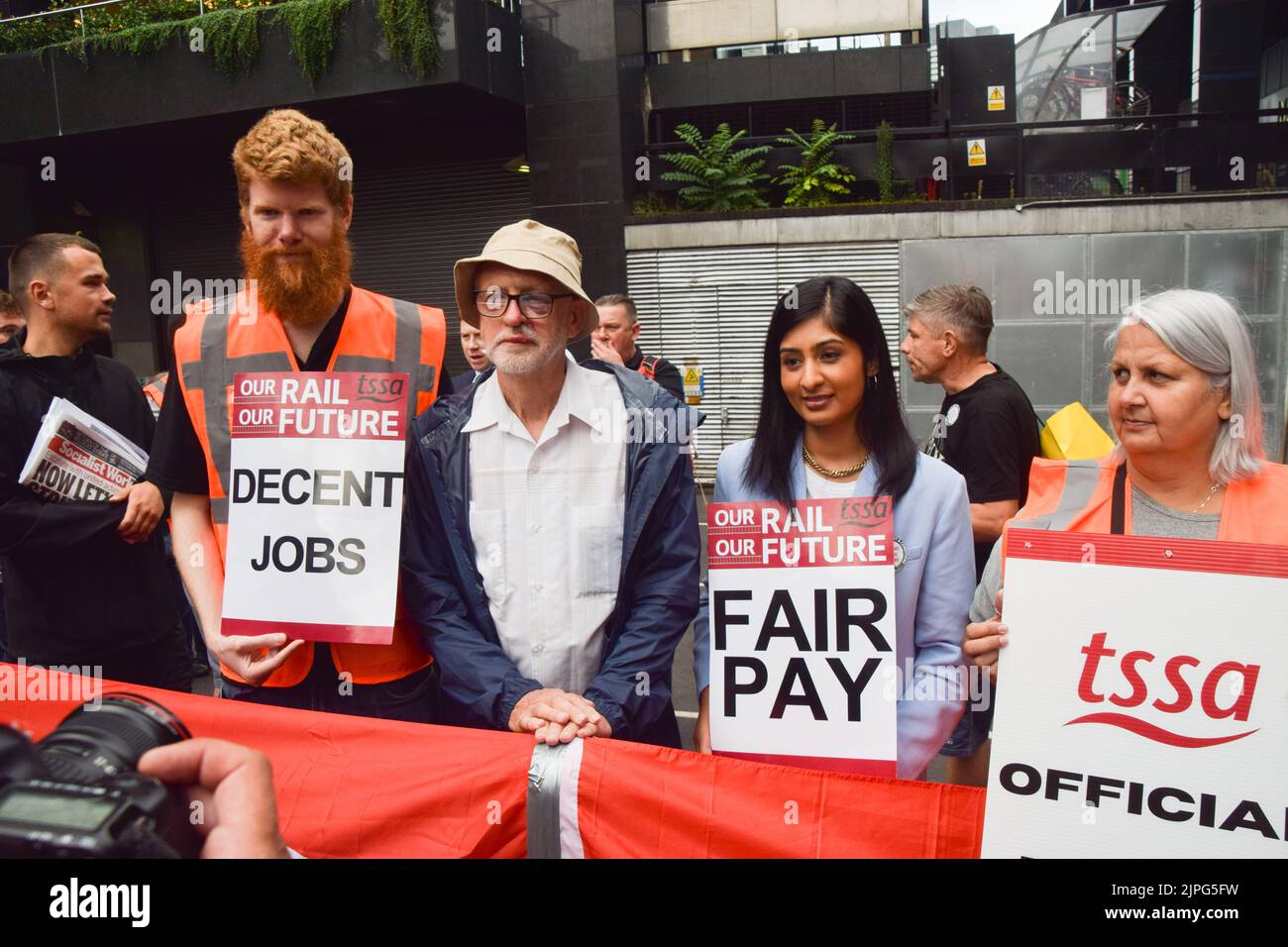 London, England, UK. 18th Aug, 2022. MP JEREMY CORBYN and Labour MP for ...