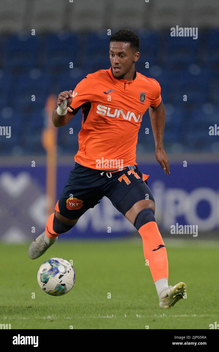 ISTANBUL - Mounir Chouiar of Istanbul Basaksehir during the Turkish ...