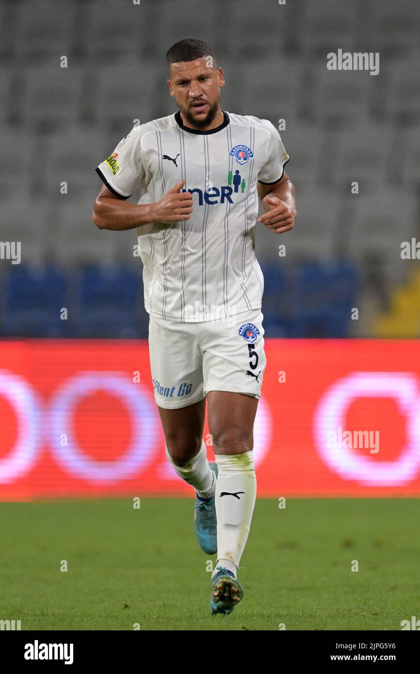 ISTANBUL - Jeffrey Bruma of Kasimpasa AS during the Turkish Super Lig ...