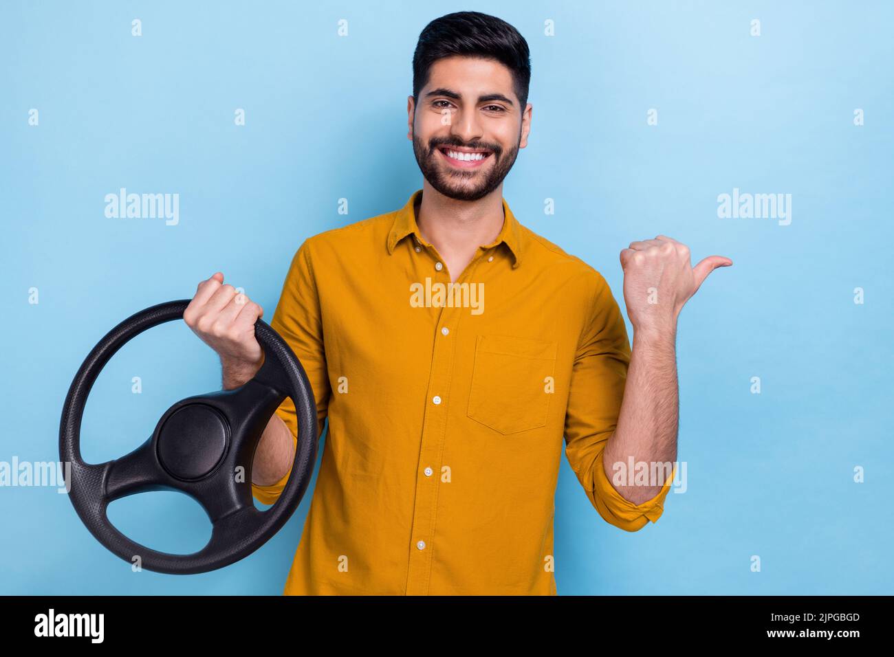 Middle finger car hi-res stock photography and images - Alamy