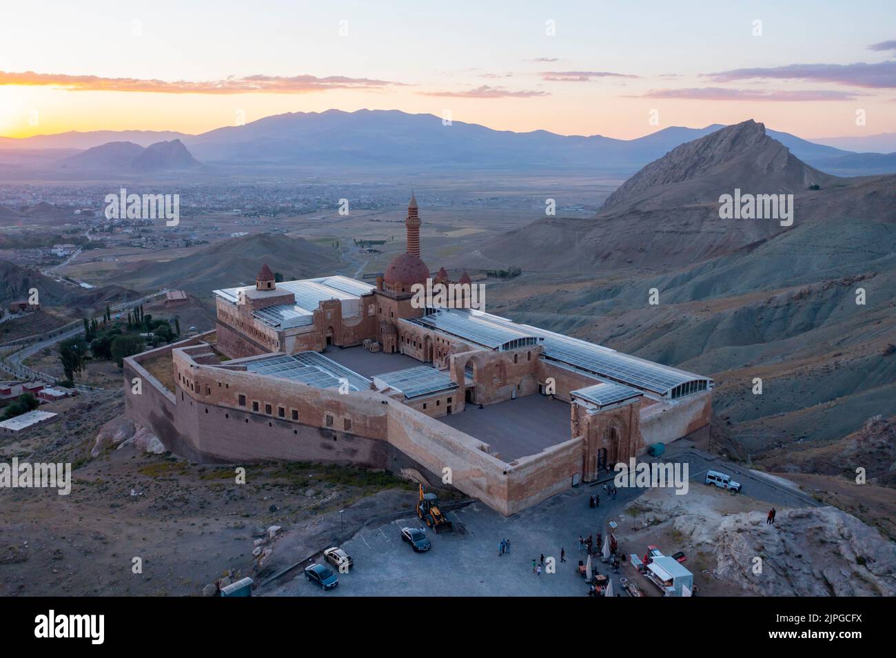 The Palace of Ishak Pasha in Dogubayazit, Turkey Stock Photo - Alamy