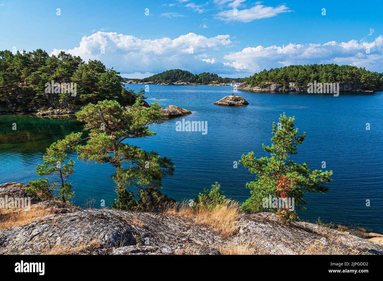 Skerry archipelago hi-res stock photography and images - Alamy