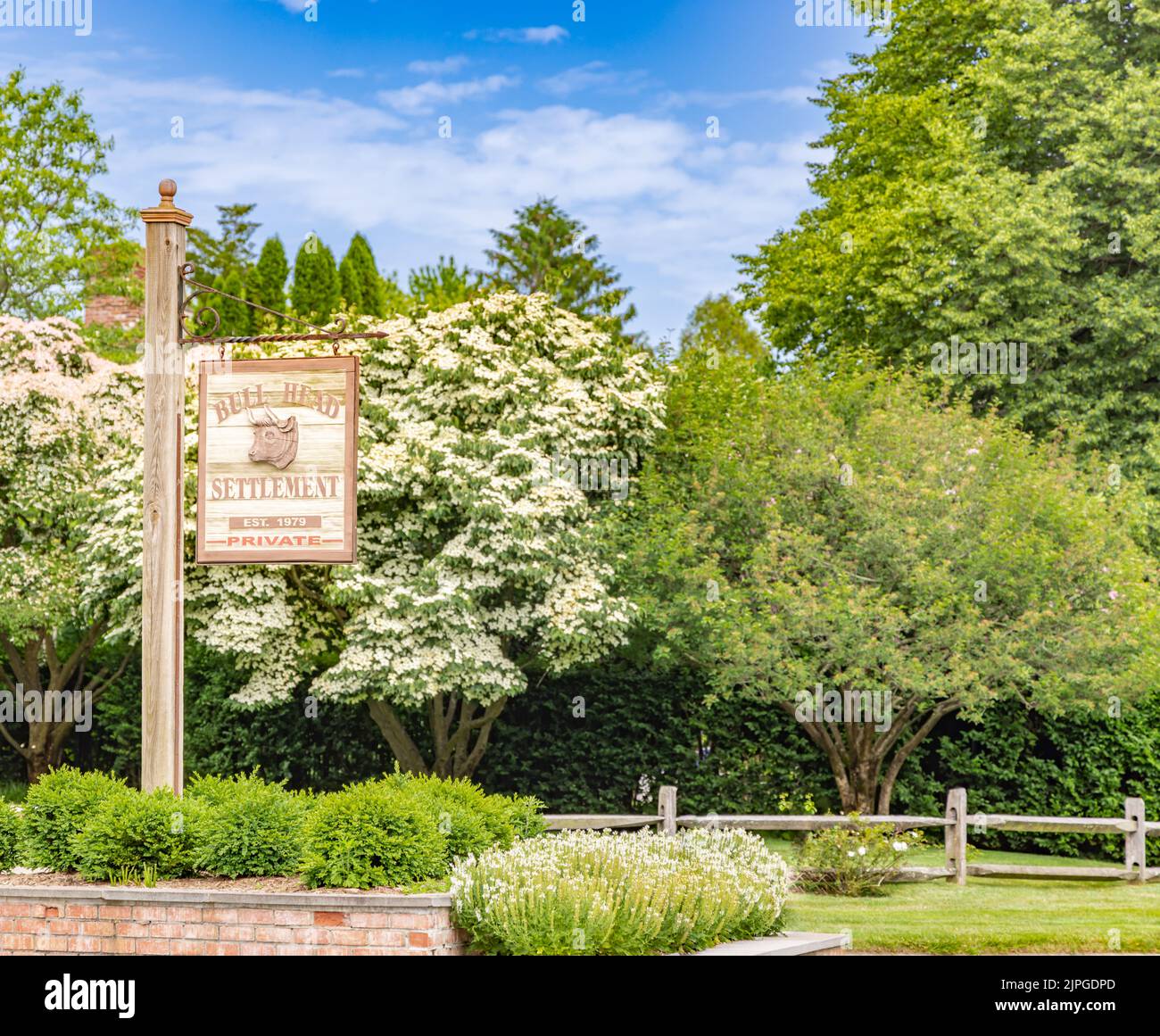 Entrance of Bull Head Settlement, Bridgehampton, NY Stock Photo - Alamy