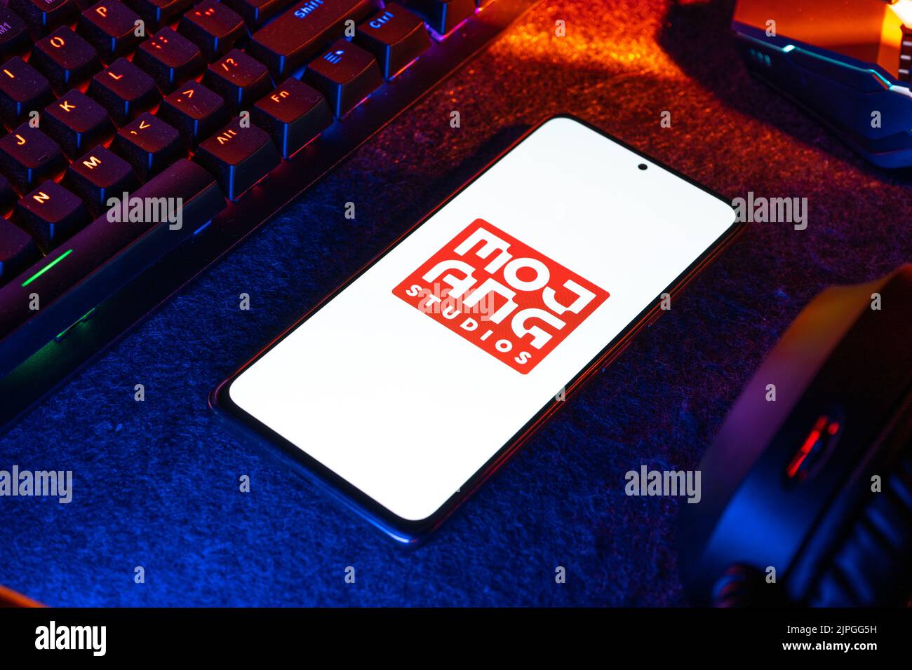 Mojang studios logo hi-res stock photography and images - Alamy