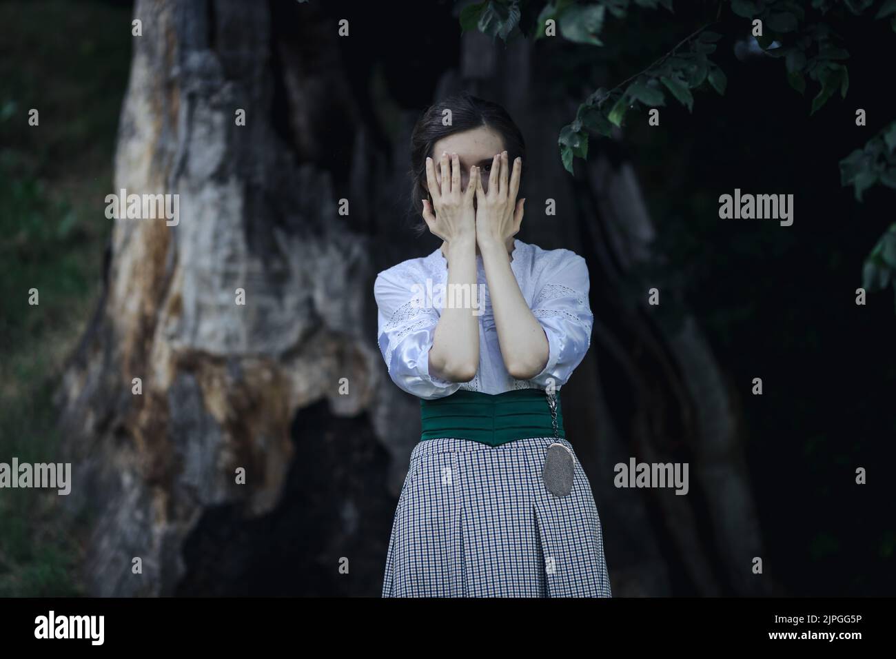 Slender Woman Costume