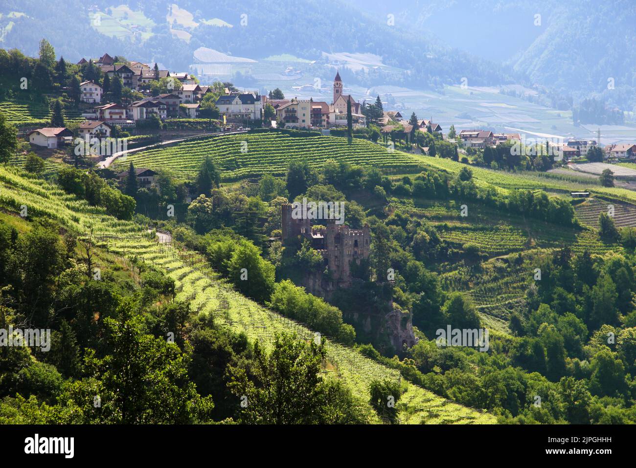 Comune di tirolo hi-res stock photography and images - Alamy