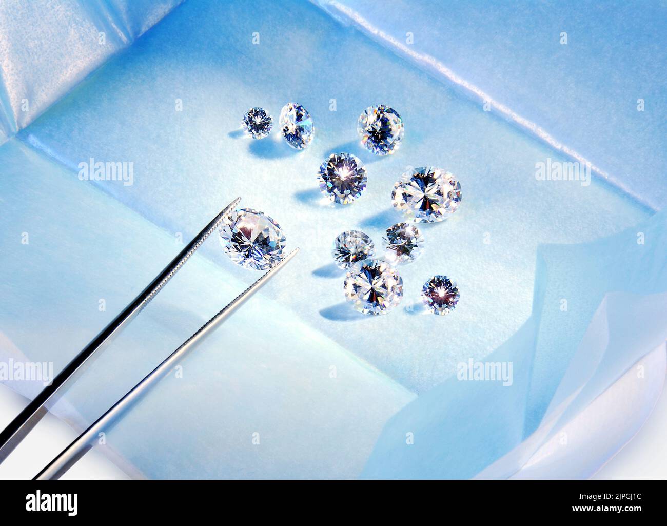 Diamond gems hi-res stock photography and images - Alamy