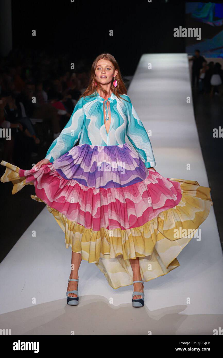 Cintia dicker hi-res stock photography and images - Alamy