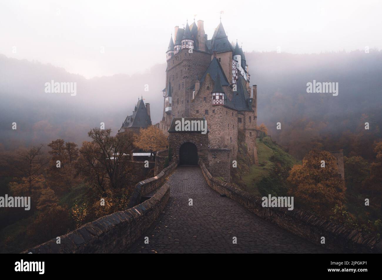 Eltz castle fall hi-res stock photography and images - Alamy