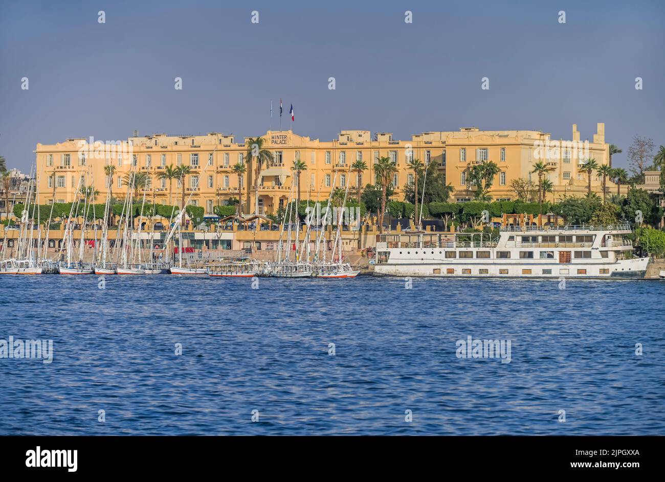 Boot auf dem nil hi-res stock photography and images - Alamy