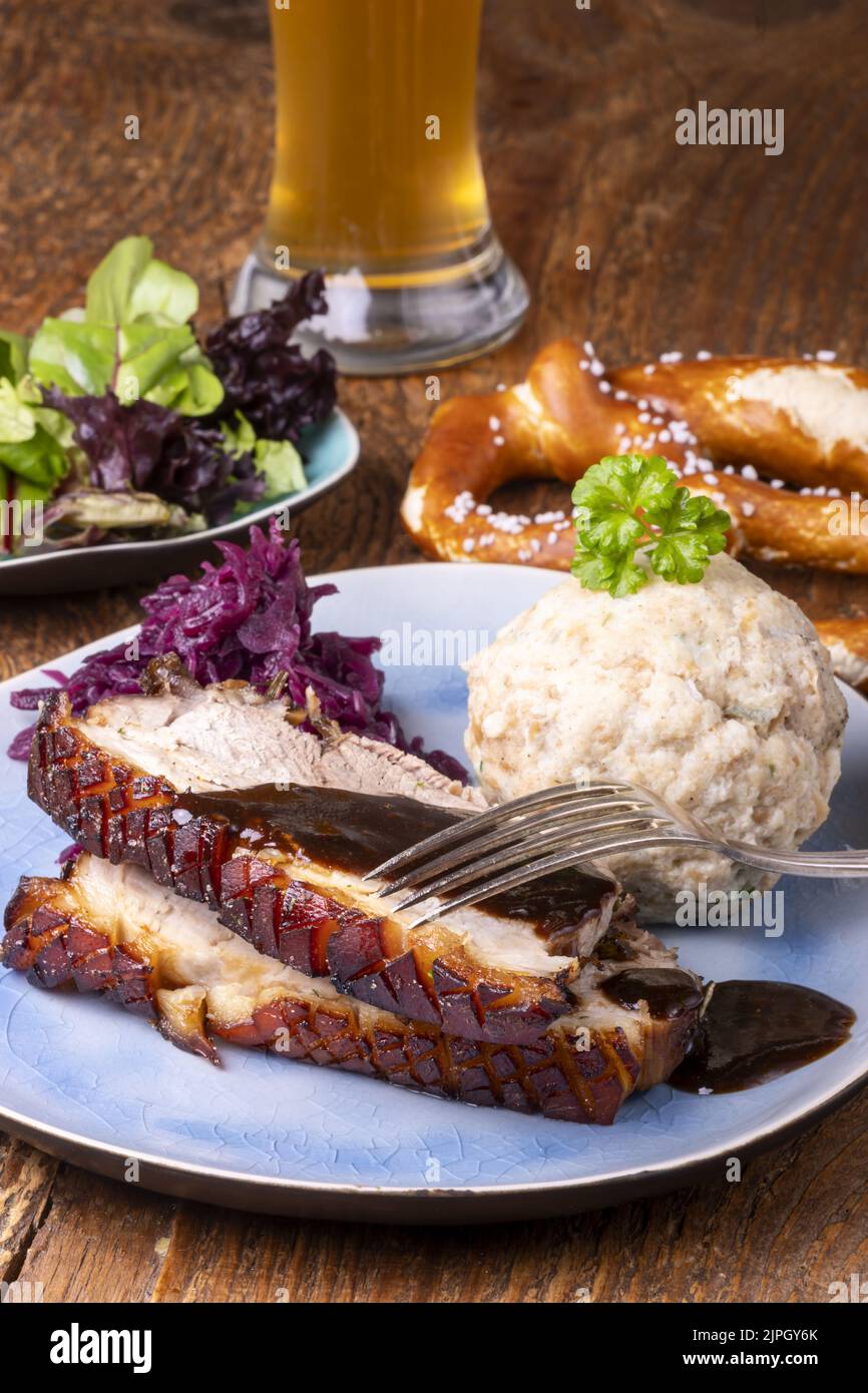bavarian cuisine, roast pork, bread dumpling, bavarian cuisines ...