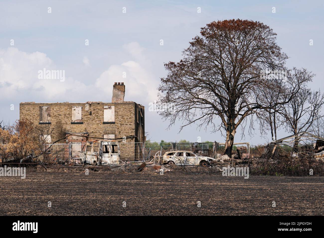 Wennington fire hi-res stock photography and images - Alamy