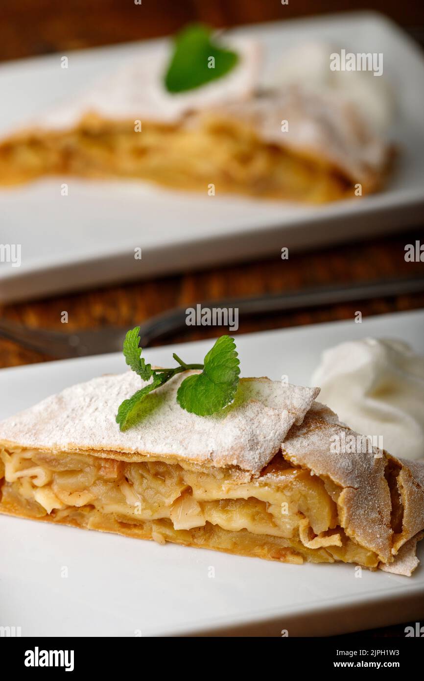 Warm strudel hi-res stock photography and images - Alamy