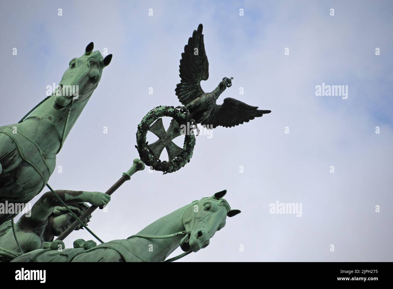 brandenburg gate, quadriga statue, victory goddess, brandenburg gates ...