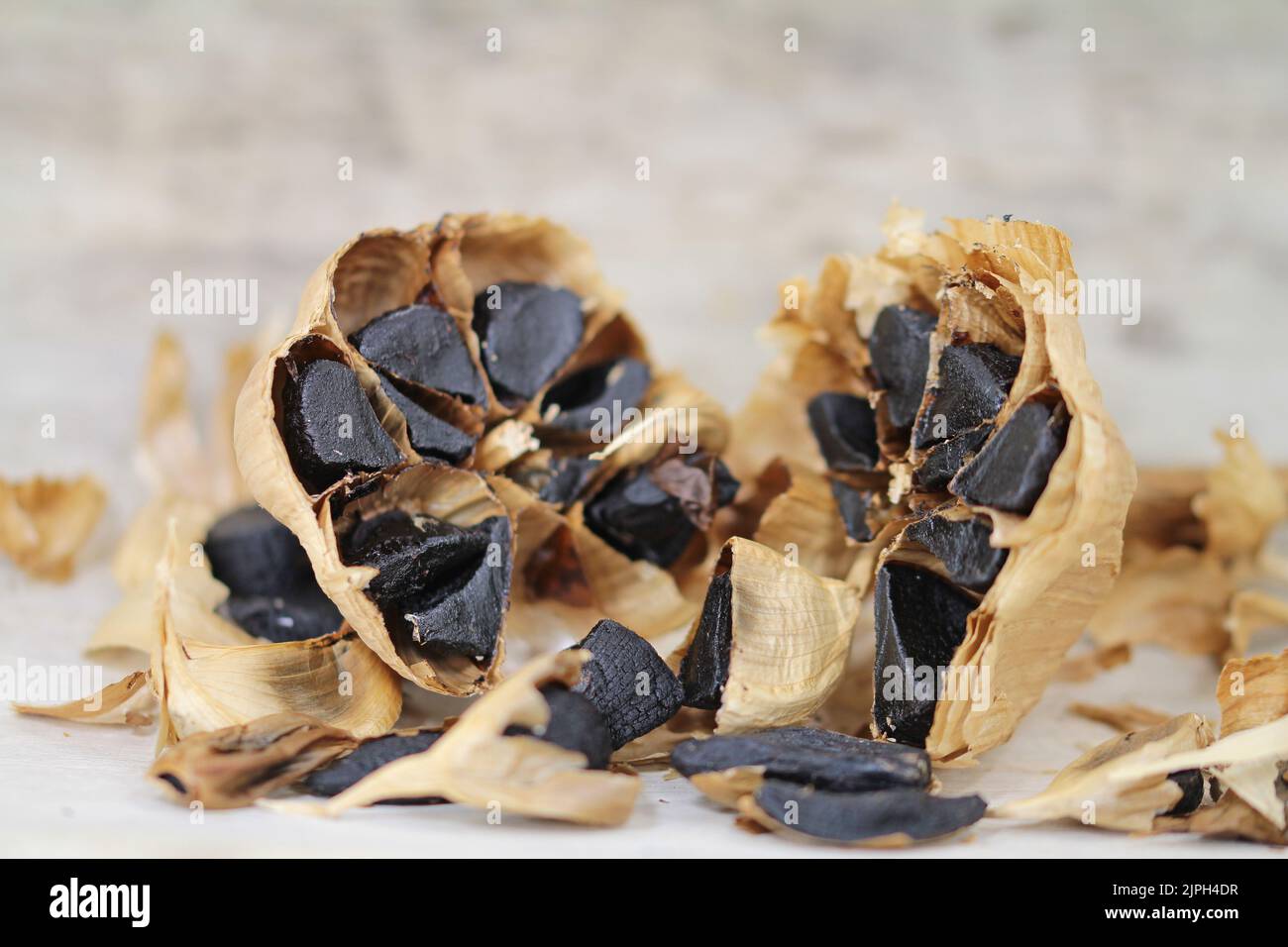 fermentation, black garlic, fermentations Stock Photo - Alamy