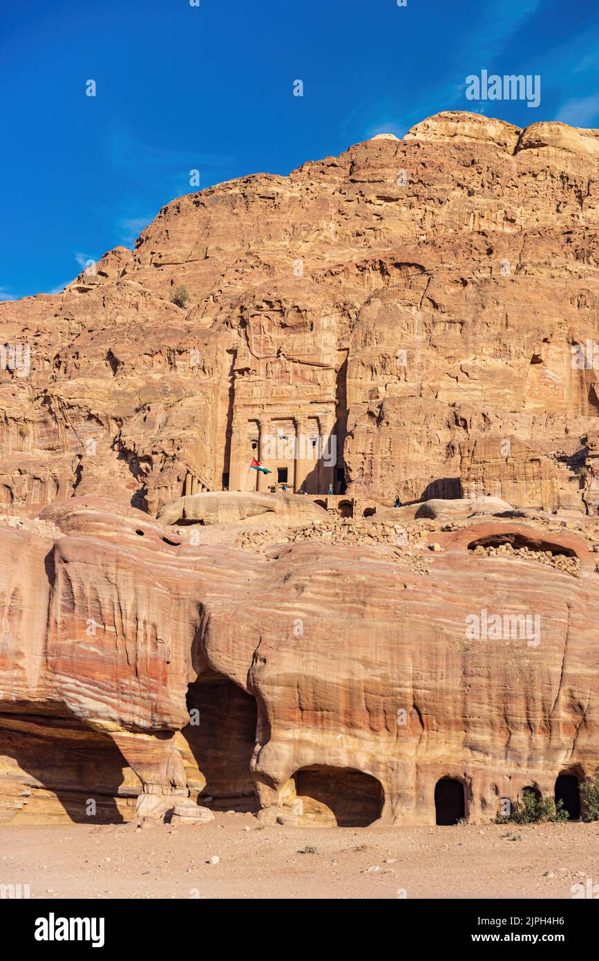 petra, cave, jordan, grave temple, petras, caves, jordans, grave ...