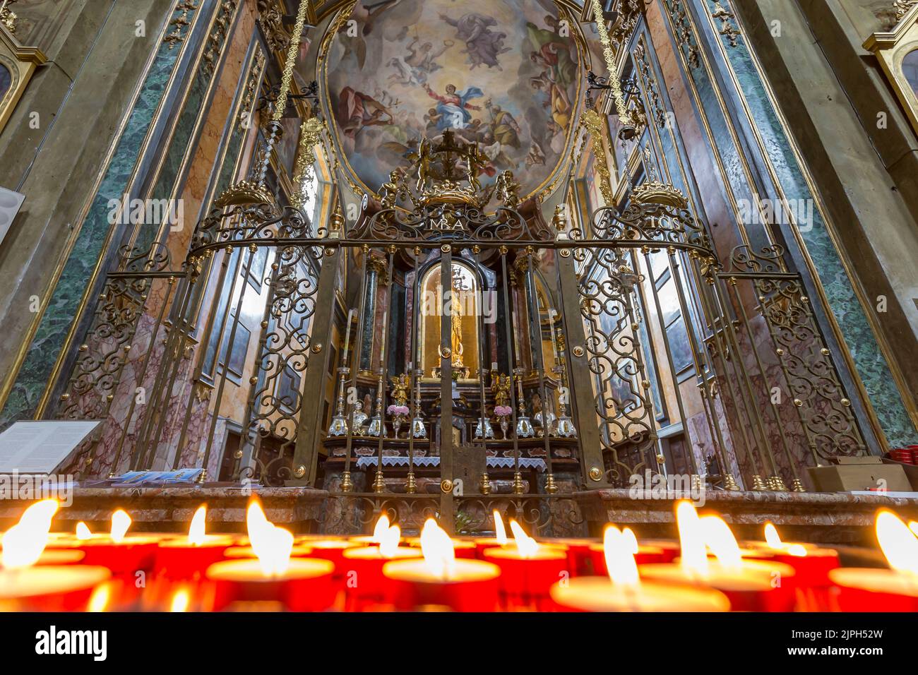 Varallo piedmont chapel hi-res stock photography and images - Alamy