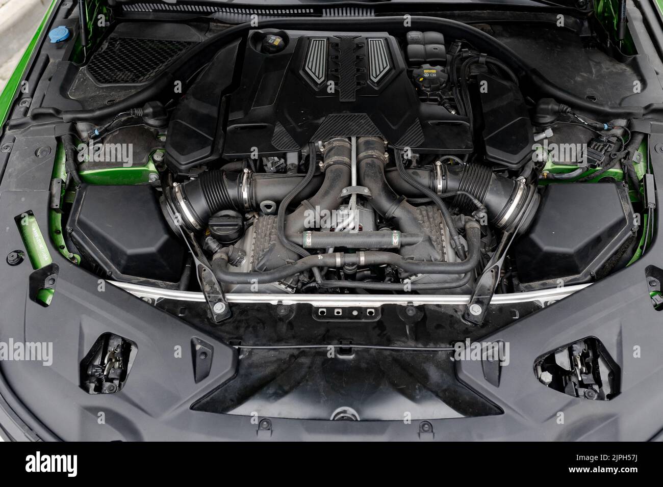 Auto detailing bonnet hi-res stock photography and images - Alamy