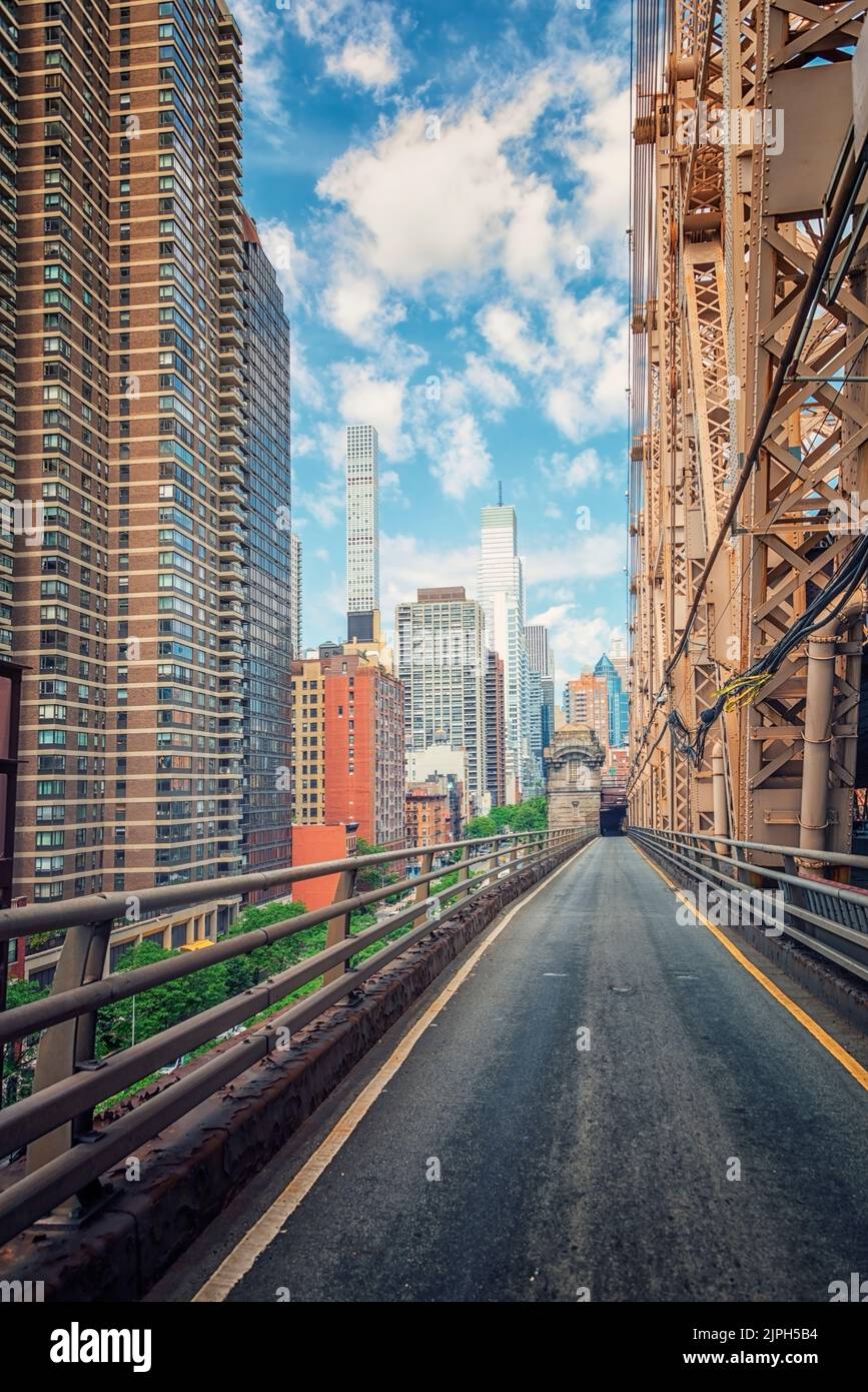 Usa america manhattan architecture hi-res stock photography and images ...