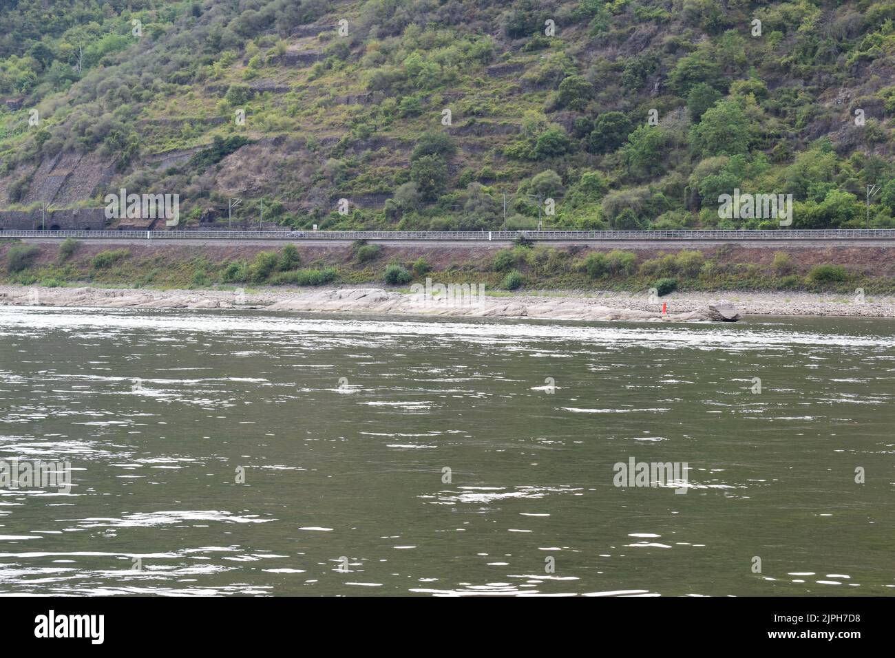 The reefs in the Rhine south of Loreley, in drought dangerous rocks ...