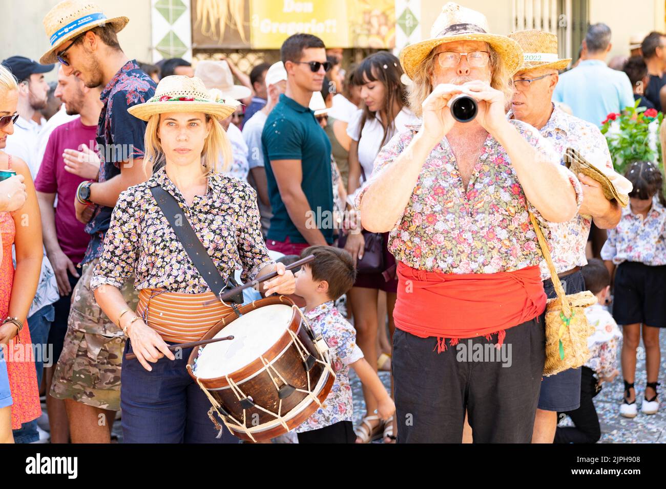 Betera, Spain. 15th Aug, 2022. Musicians with the dolçaina and drum ...