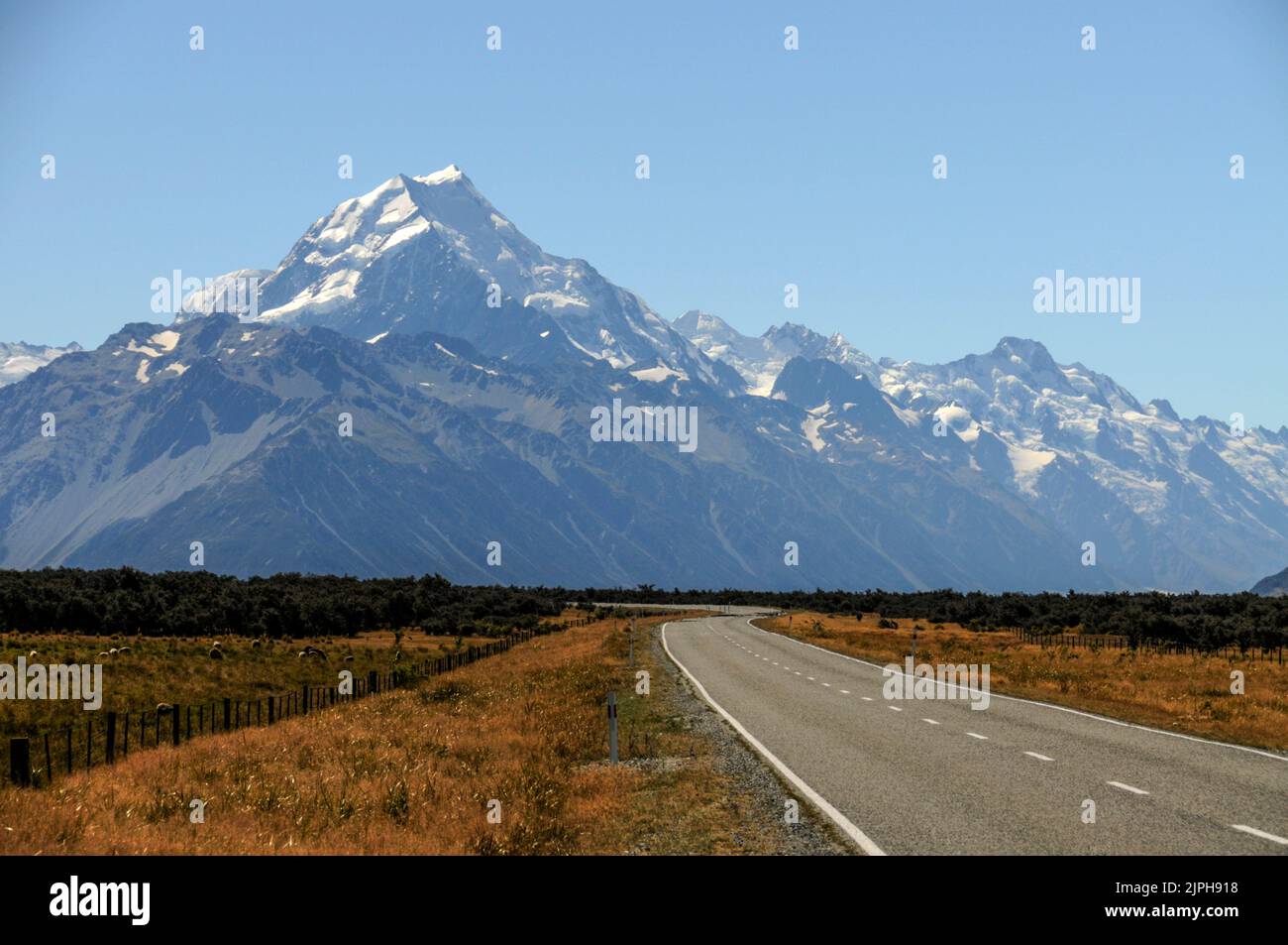 State highway 80, is described as a Tourist Road in Aoraki / Mount Cook National Park on South ...