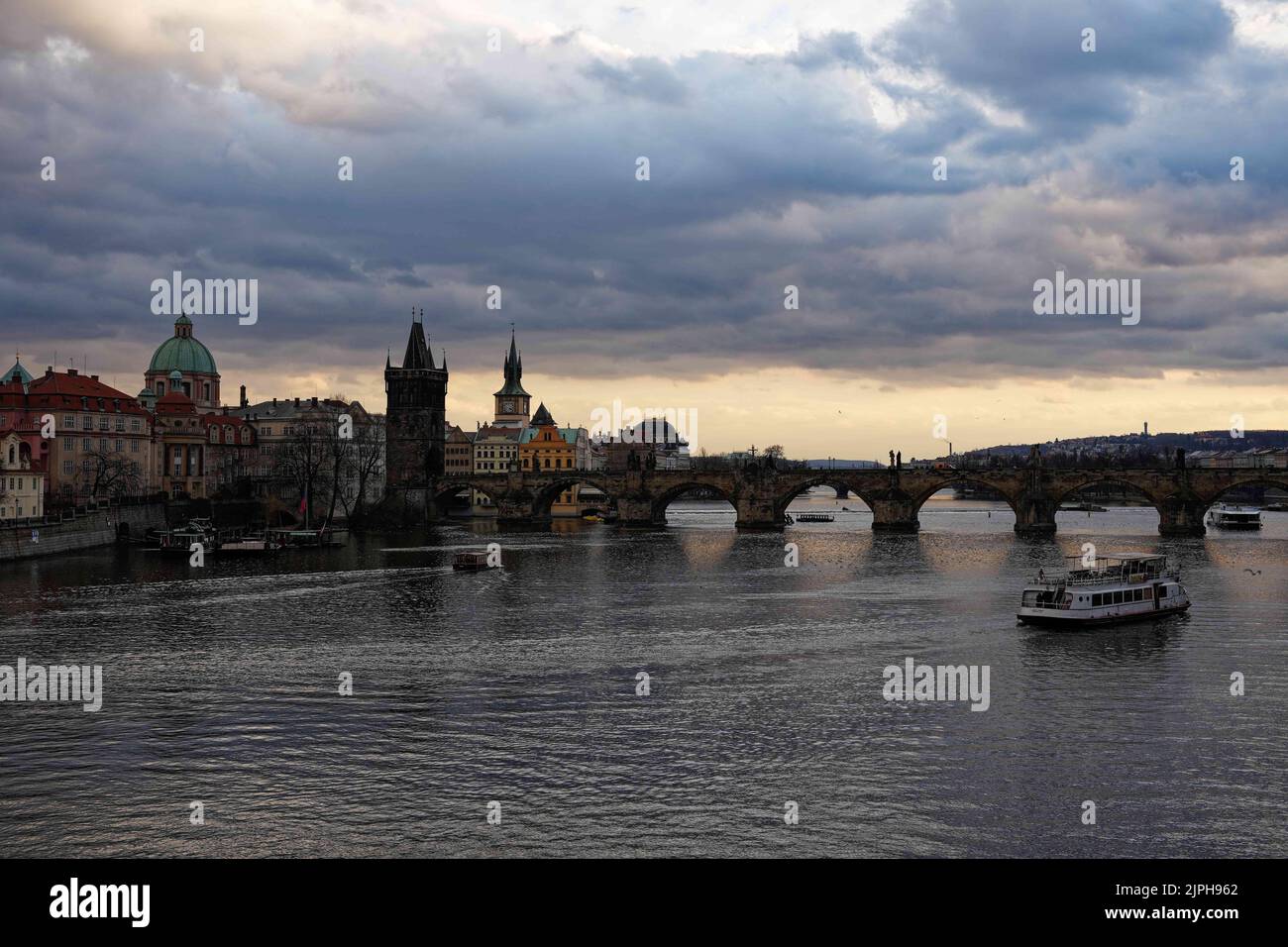 The Charles bridge, medieval stone arch bridge that crosses the Vltava ...