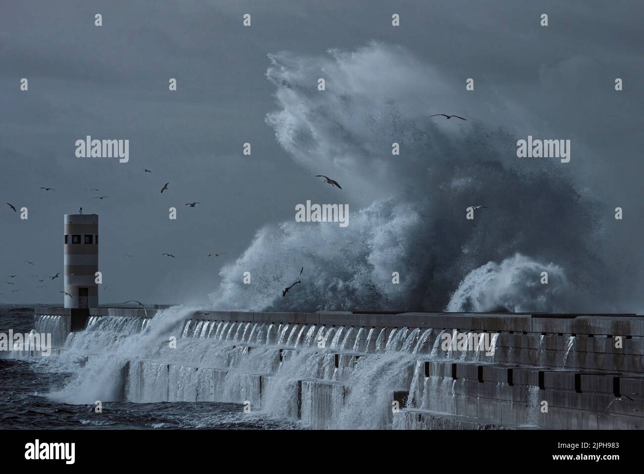 Big wave splash. Used infrared filter Stock Photo - Alamy