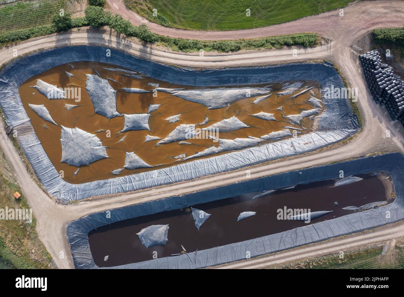 Slurry farm lagoon hi-res stock photography and images - Alamy