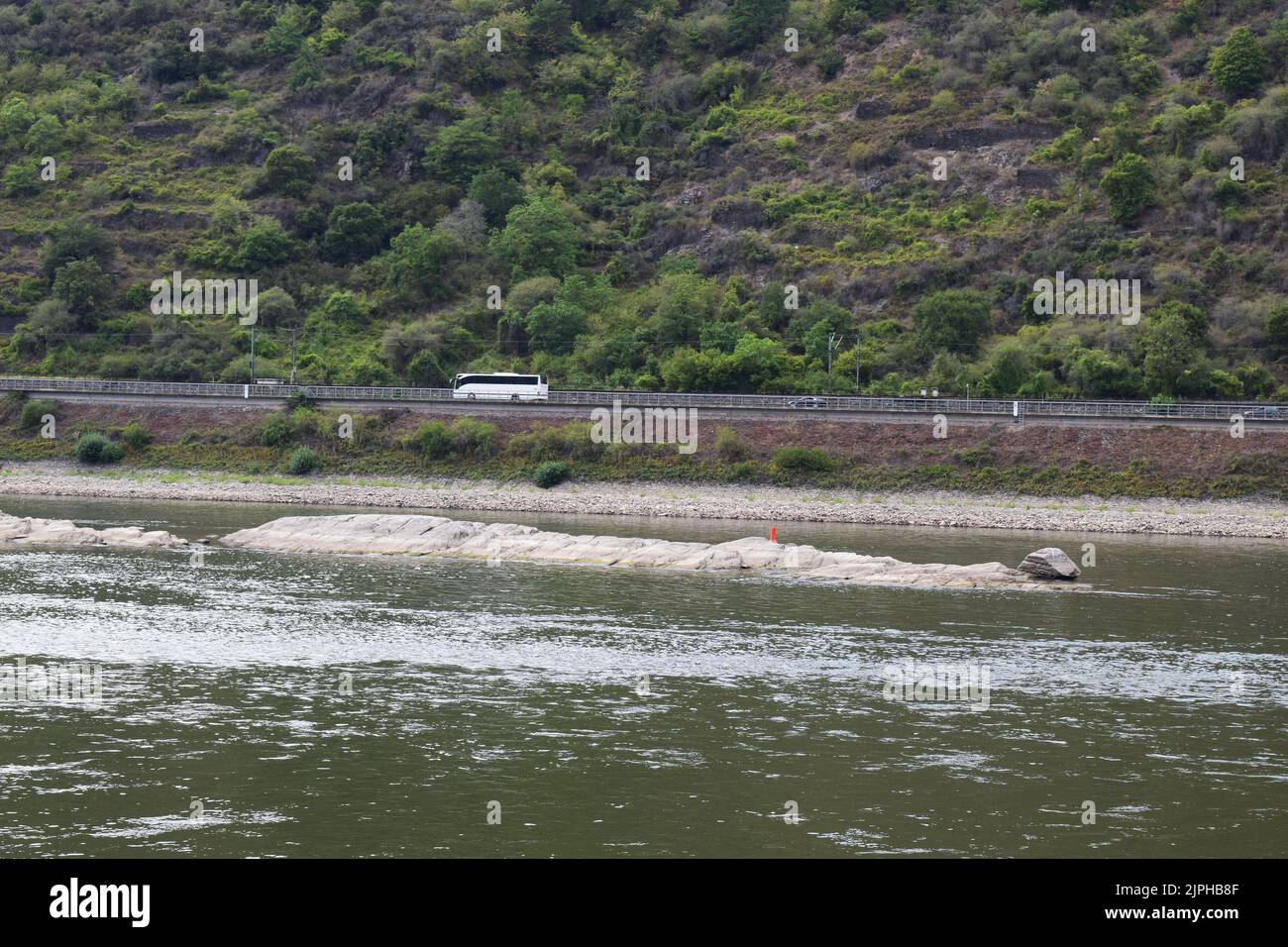 The reefs in the Rhine south of Loreley, in drought dangerous rocks ...