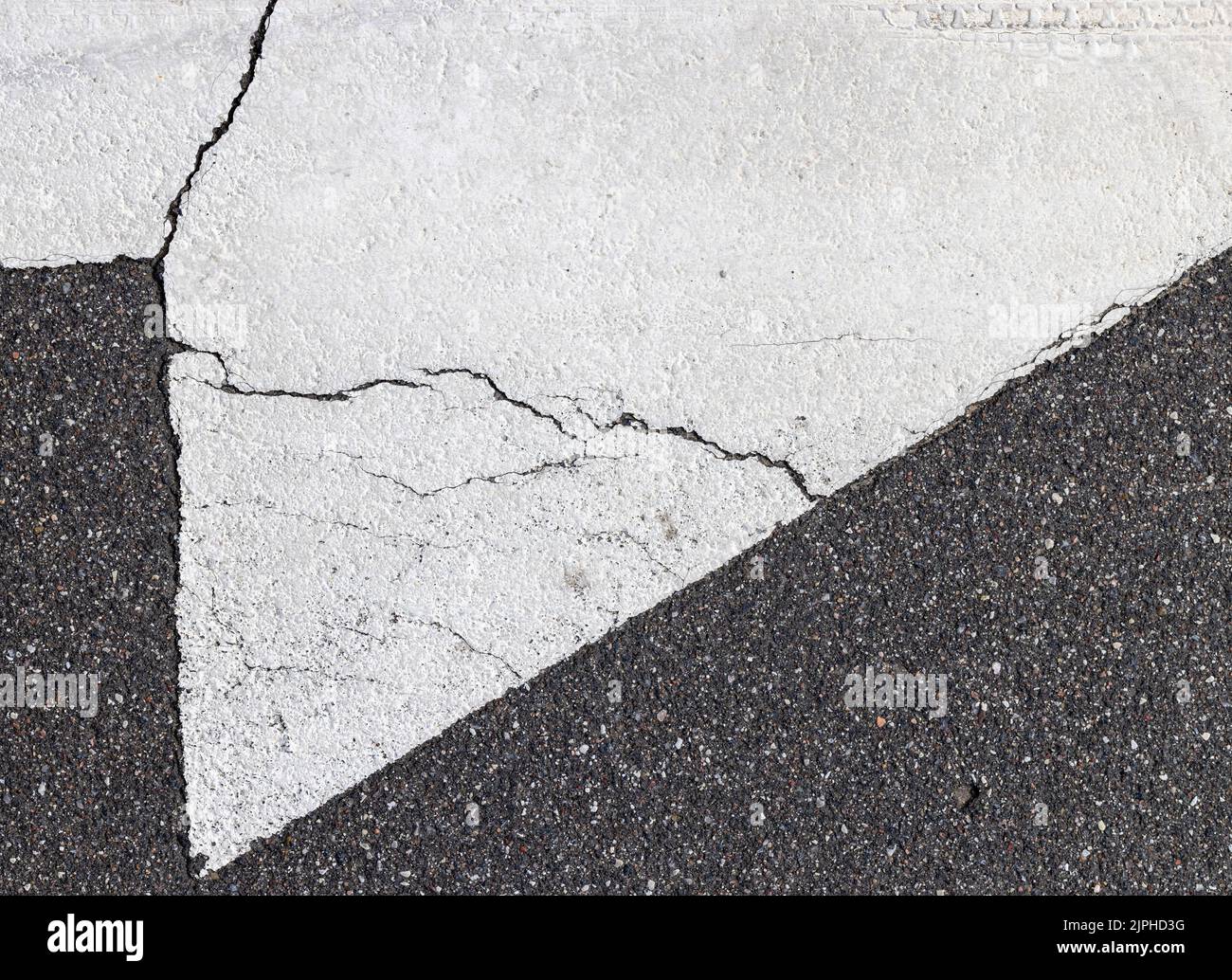 paved road for car traffic, road for vehicles with white road markings ...