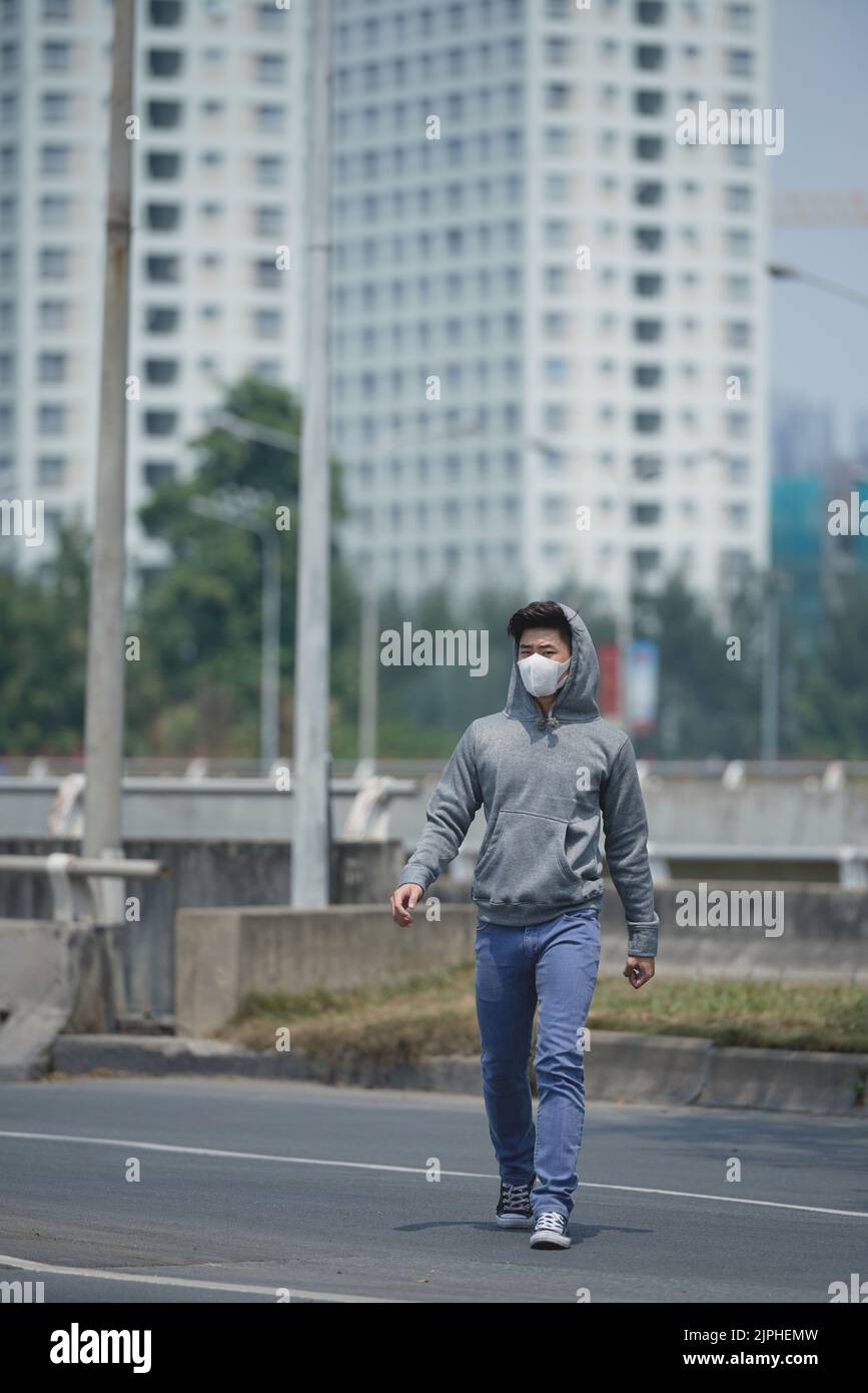 Suffering from air pollution hi-res stock photography and images - Alamy
